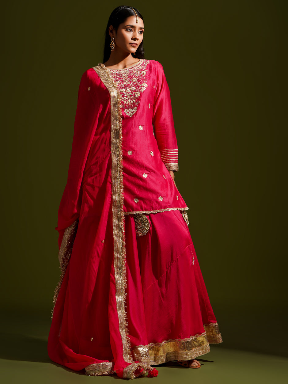 Buy Best Rakhi Outfits 2026 for Women online at JOVI India